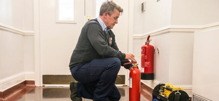 Fire Engineer Witney OX, Fire Extinguisher Maintenance Witney OX, Servicing